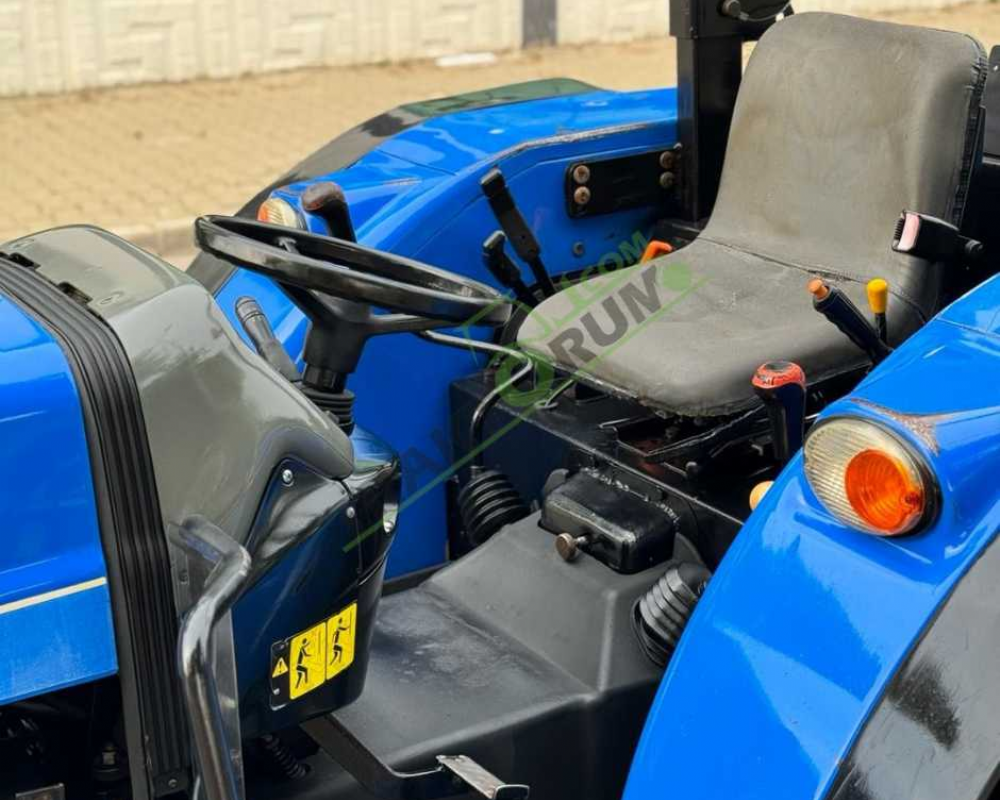 NEWHOLLAND TT50 - traktorum.com
