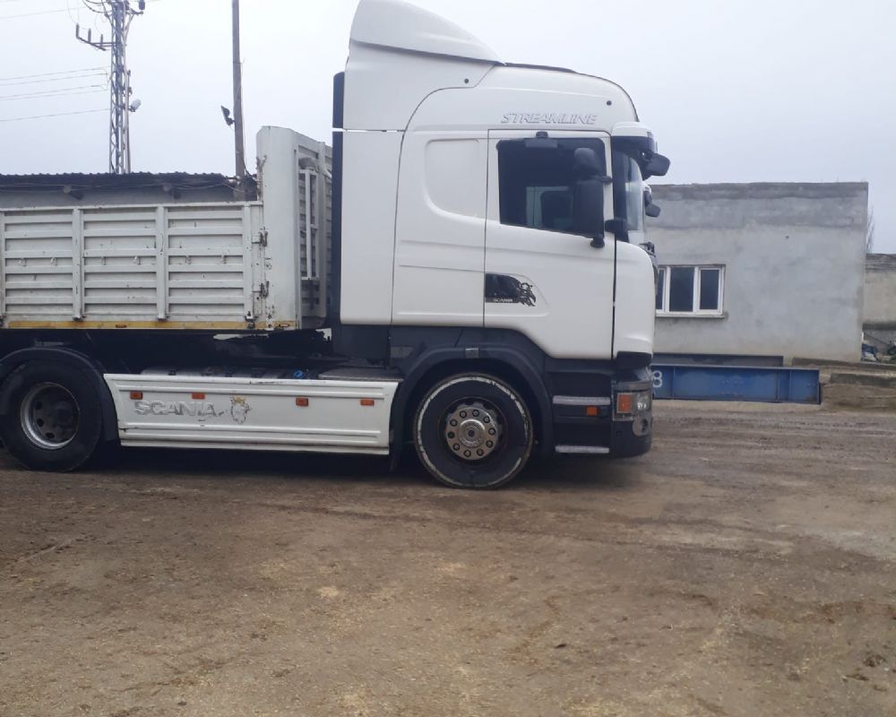 SCANIA R440 ÇEKİCİ - traktorum.com